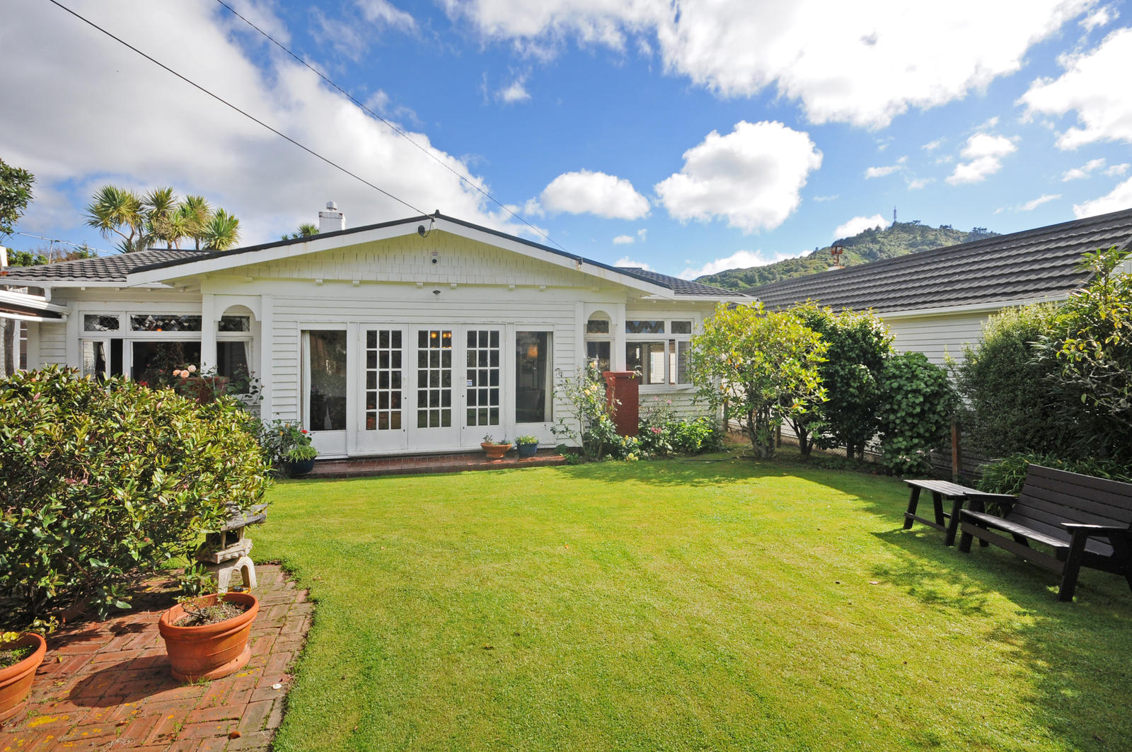 ID#267118 - Khandallah, Wellington North - Open2view