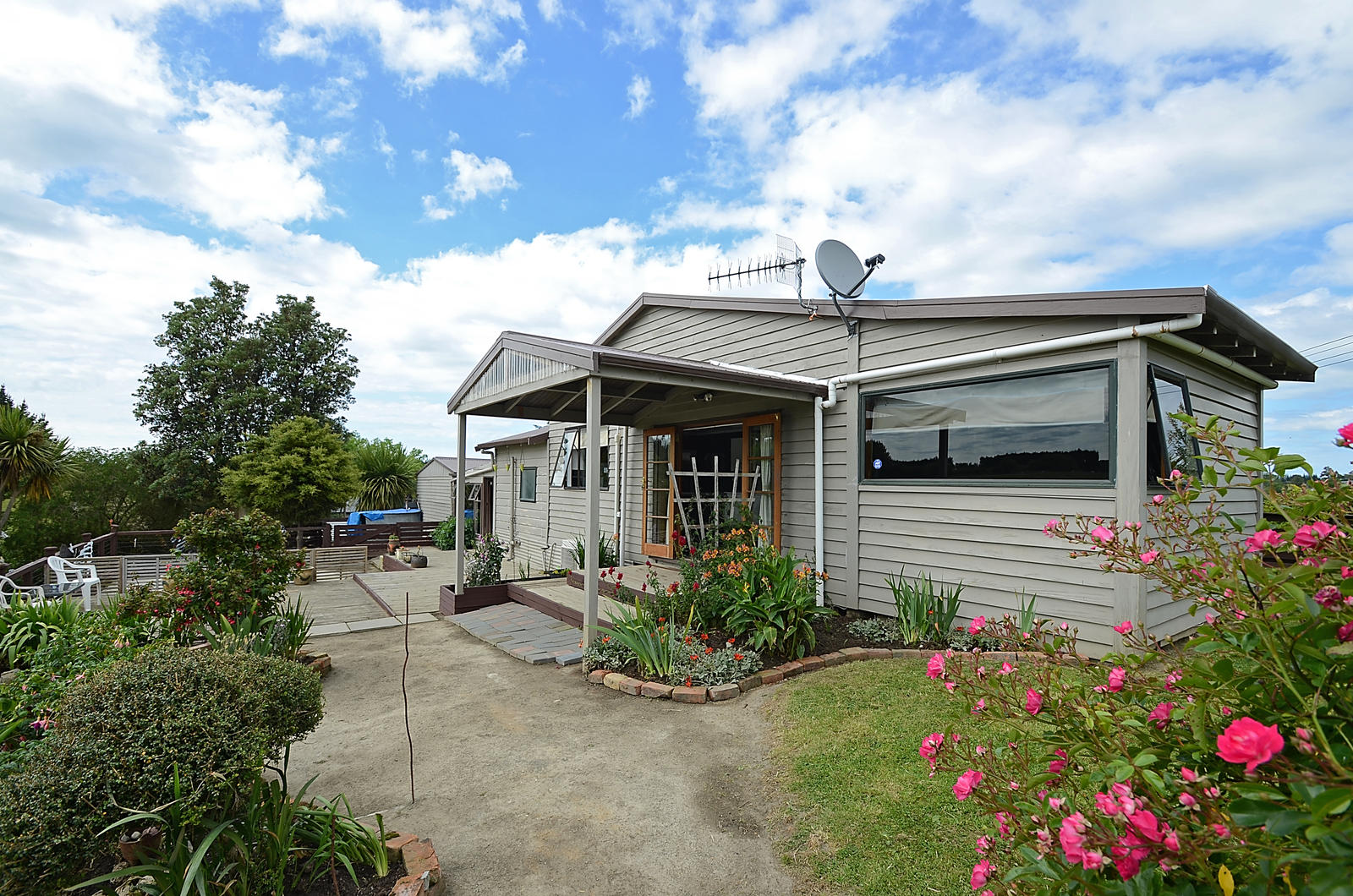 ID#282492 - Halcombe, Manawatu District - Open2view