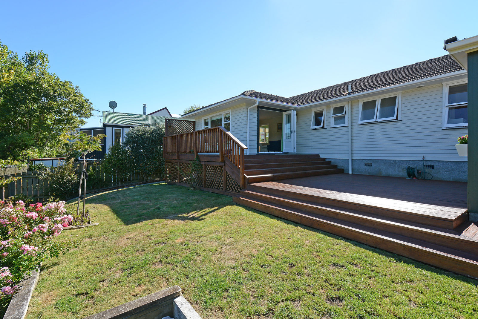 ID#312630 - Silverstream, Upper Hutt - Open2view