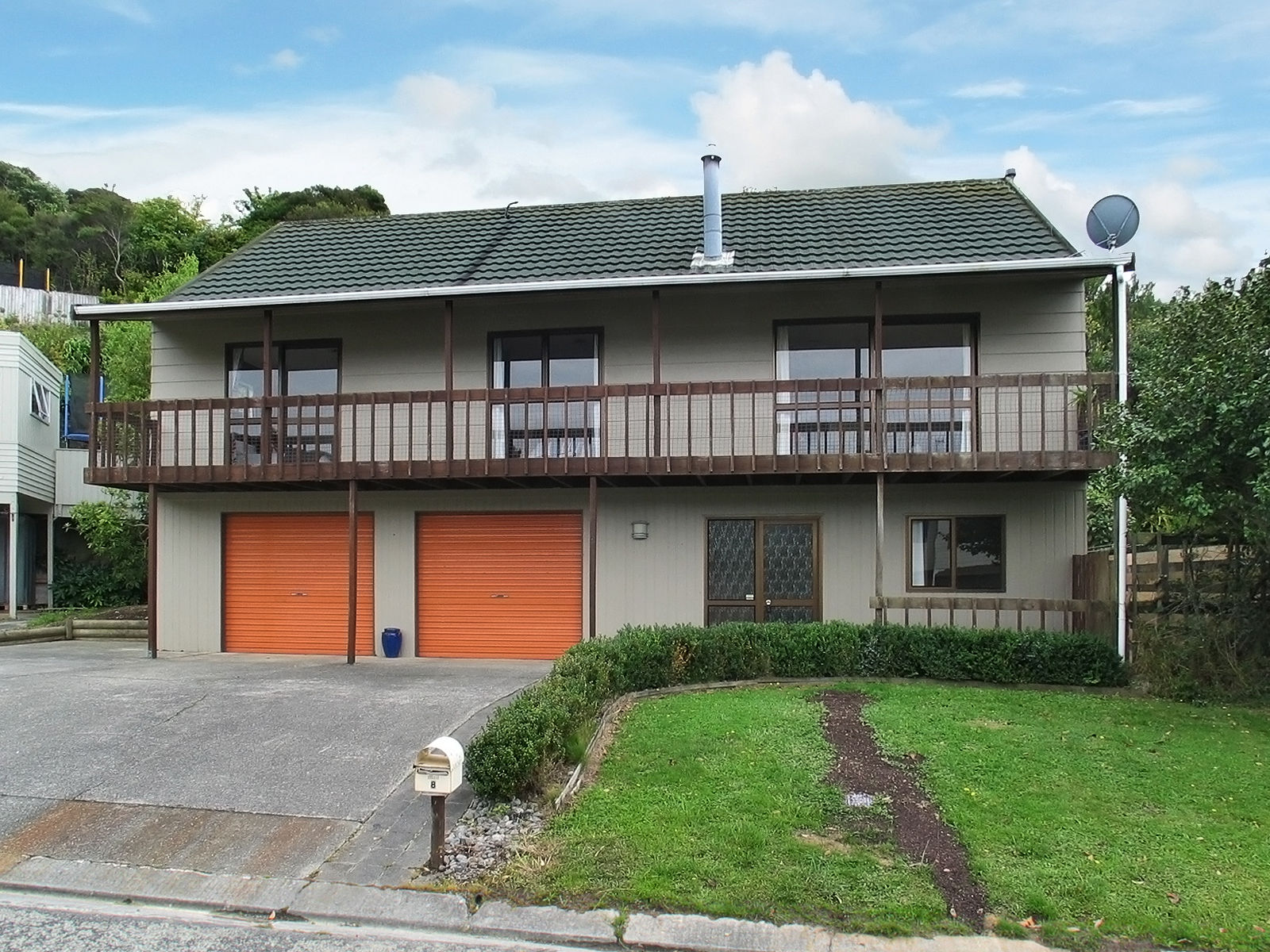 ID#339241 - Whitby, Porirua - Open2view