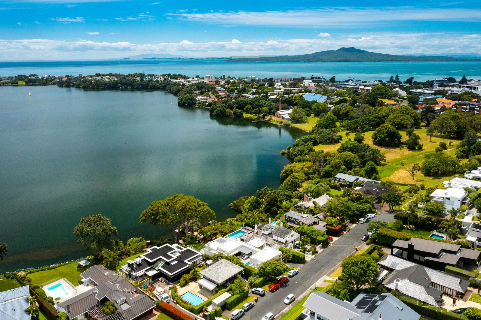 15 Lake View Road - Precision Real Estate