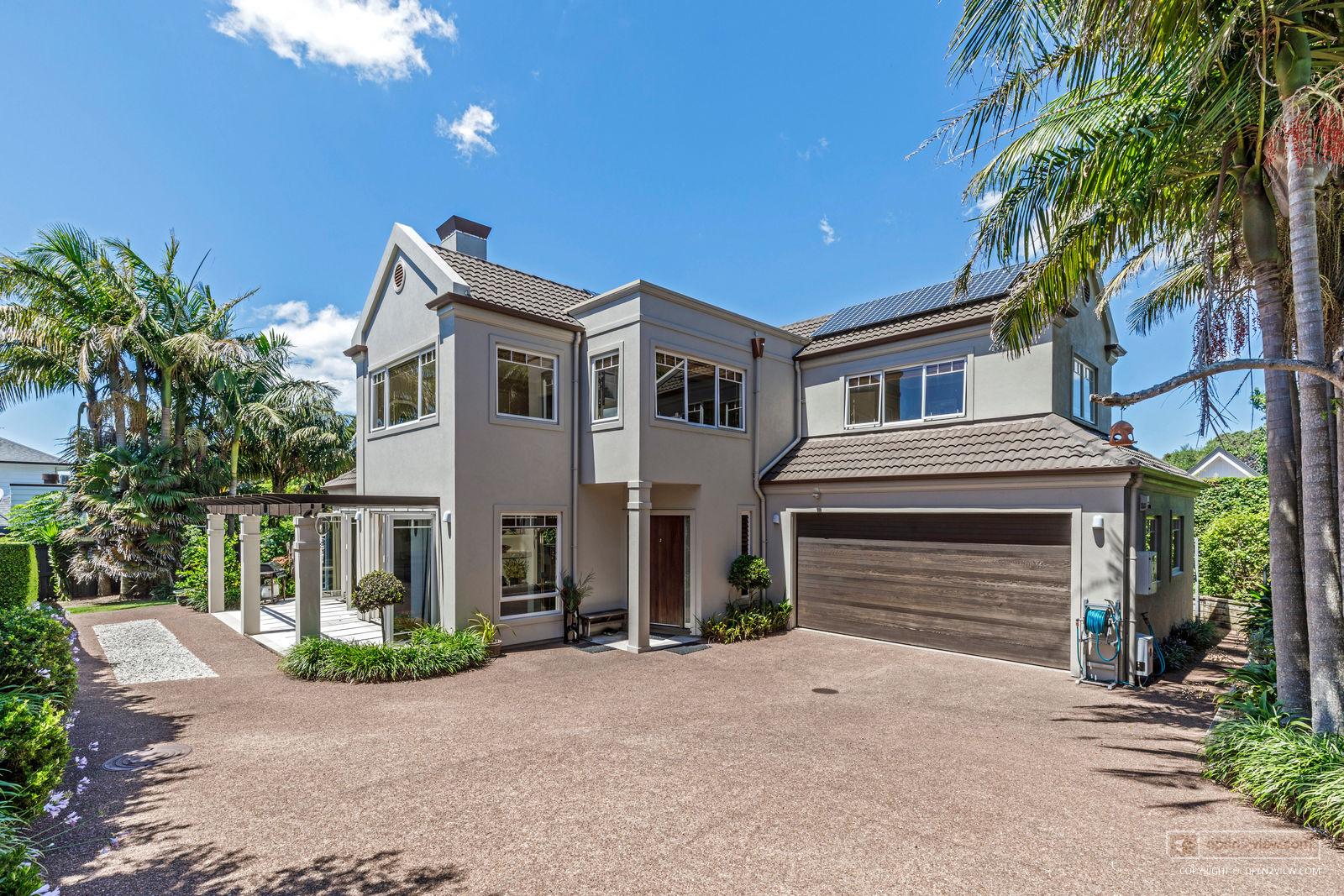 205A Hurstmere Road - Precision Real Estate