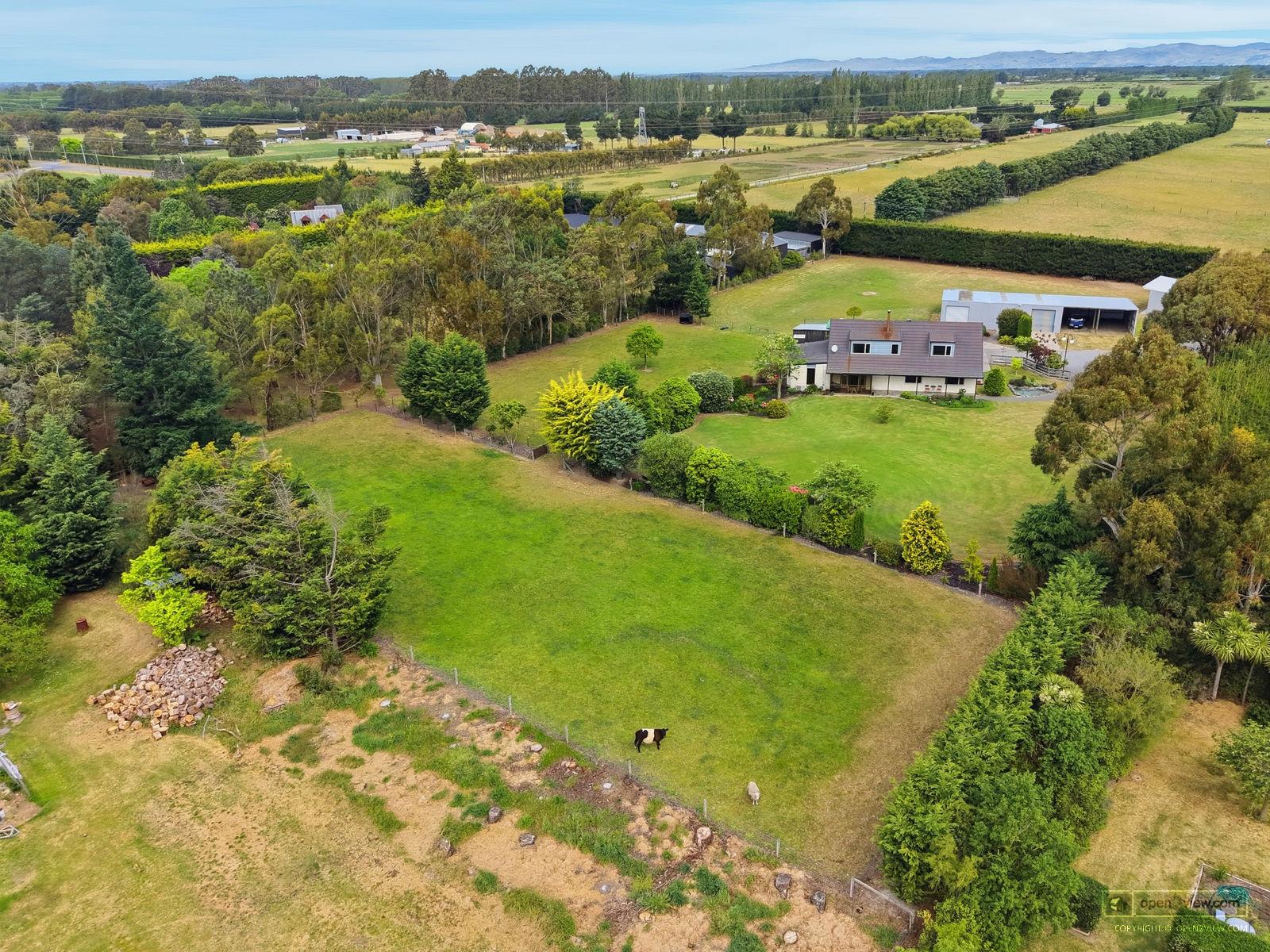 ID#600100 - Fernside, Rangiora & Districts - Open2view
